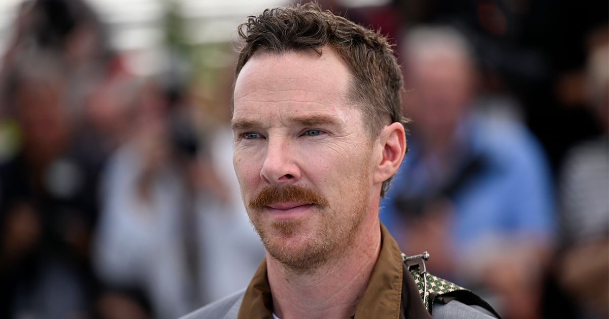 Top 10 Famous British Actors of All Time - ClariuHub