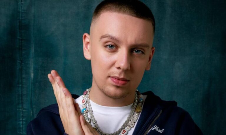 UK Rappers Who Are Dominating the Music Scene - ClariuHub