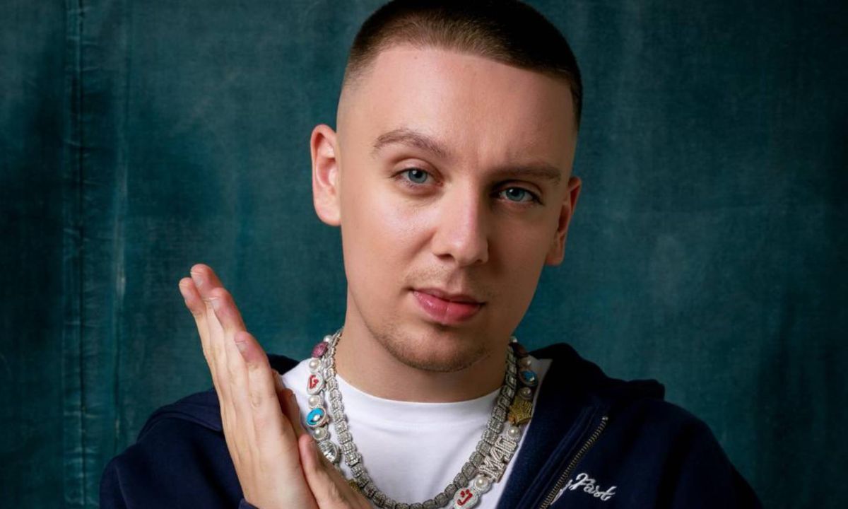 UK Rappers Who Are Dominating the Music Scene - ClariuHub